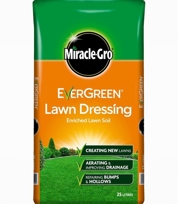 Miracle-Gro Lawn Dressing - 25 Litres - Raglan Garden Centre