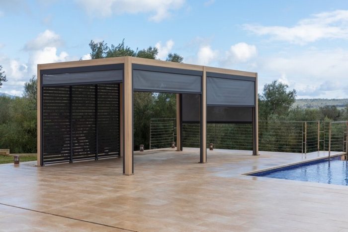 Lifestyle Pergola 3m Pull Down Screen - Raglan Garden Centre
